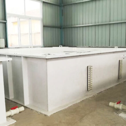 Mixer settler liquid/liquid solvent extraction in continuous mode ...